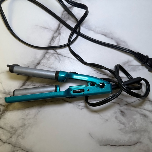 Conair | Hair | Quo Conair Minipro Wave Ultra Styler | Poshmark